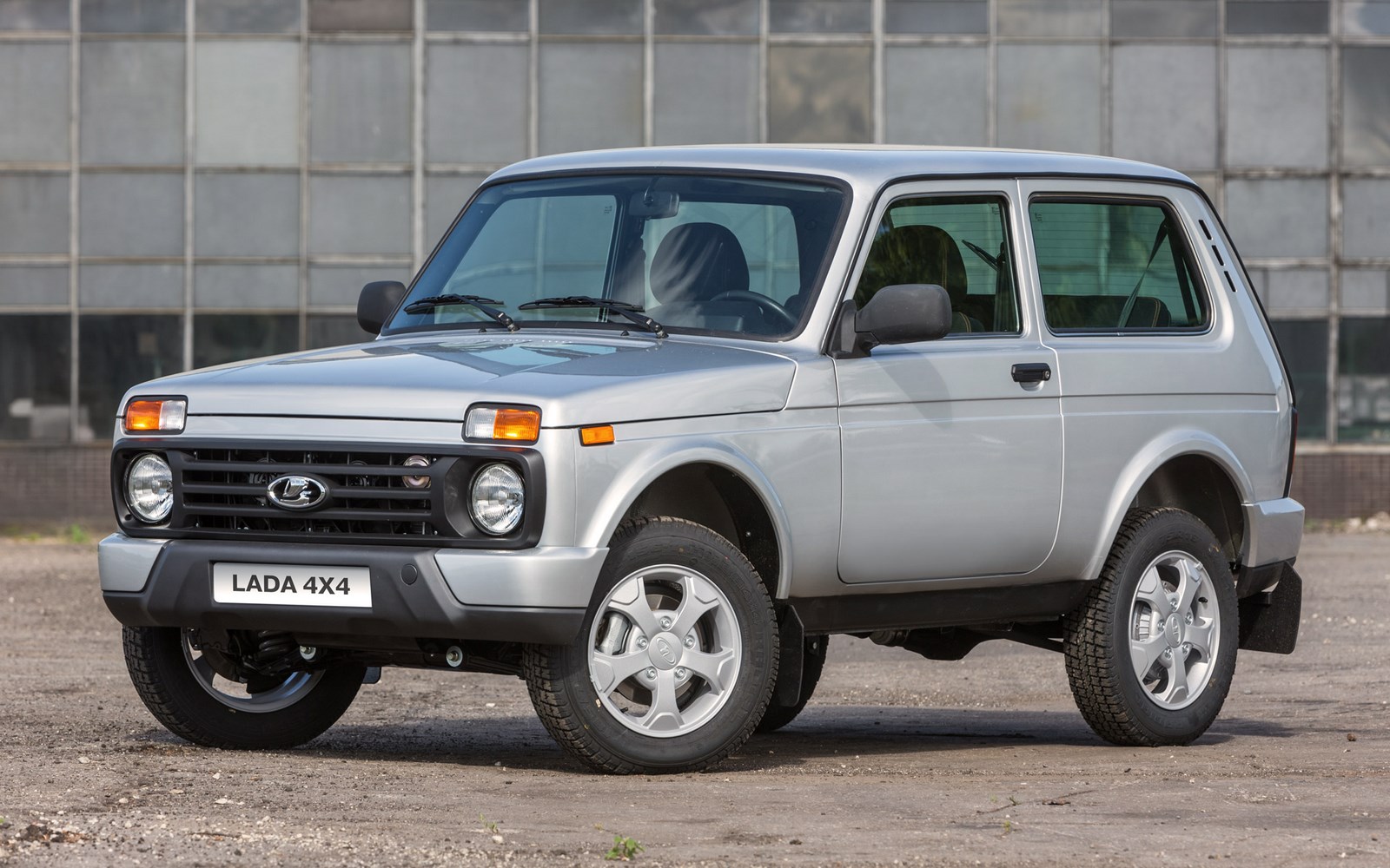 LADA 4x4 Urban - Galerie - LADA Automobile GmbH Deutschland offizielle ...